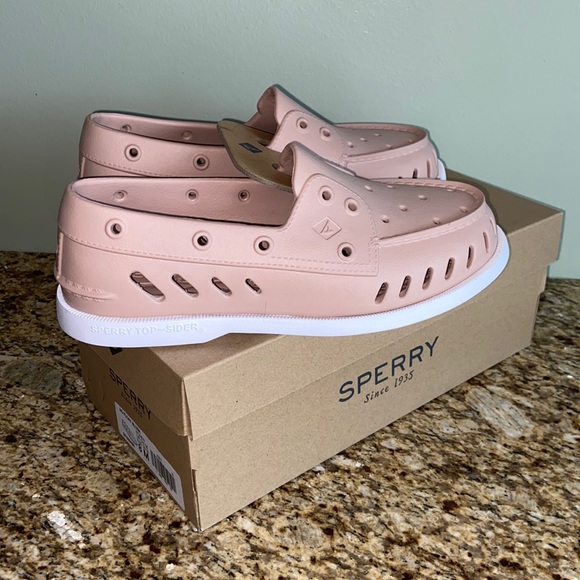 Sperry | Shoes | Nwt Sperry Float Boat Shoe Size 8 | Poshmark
